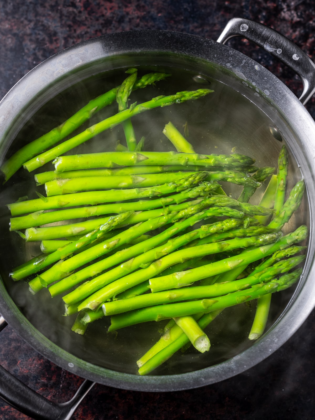 Balsamic Asparagus Recipe (the best way to cook asparagus!)